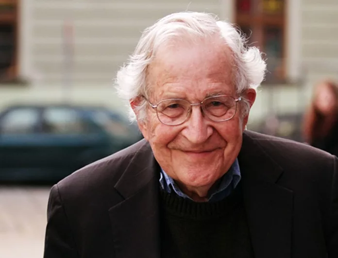 Noam Chomsky e a mídia | Universo Racionalista
